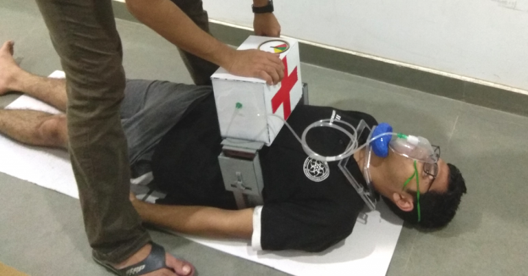 IIT students build low-cost, portable CPR machine - DailyRounds